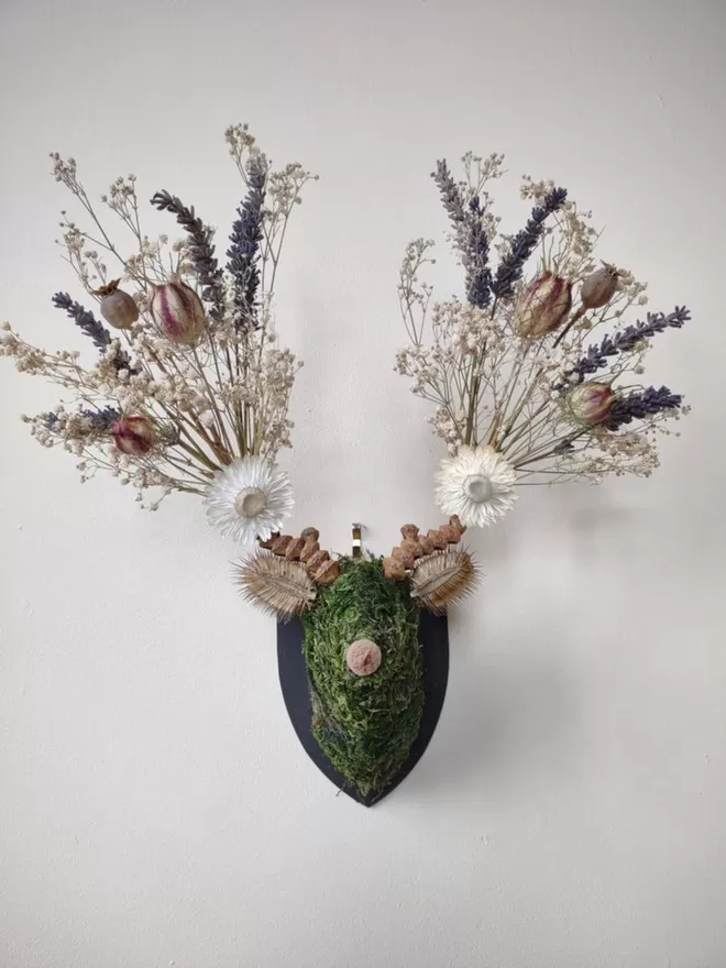 Botanical Stag Head Wall Mount Mini Lavender & Gyp - Holly & Co